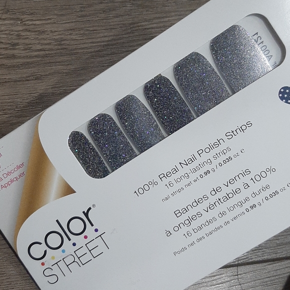 Color Street | Makeup | Color Street Nail Strips Le Retired Light Year ...